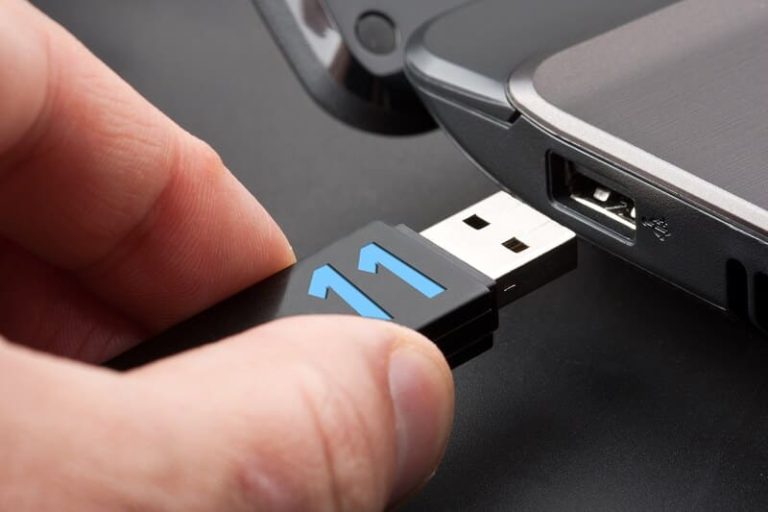 Create a Recovery Drive for Windows 11 - AnonyViet - English Version